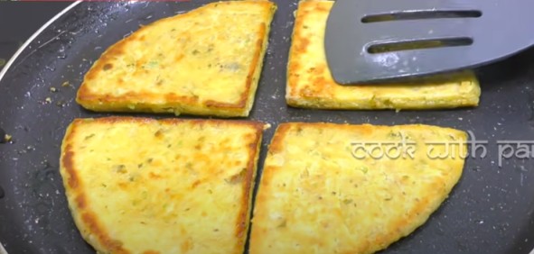 Matar Aloo Roti Recipe | How to make Potato Peas Roti | Easy Peas ...