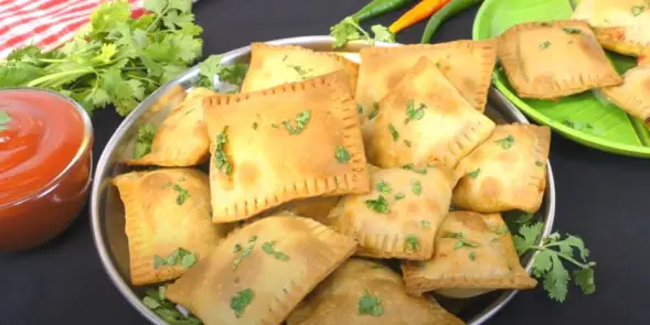 Pizza Puff Recipe | How to make Pizza Puff at Home | Wheat Flour Snack ...