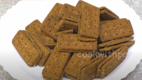 Roll Barfi Recipe | How to make Chocolate Barfi at Home | Diwali Sweet ...