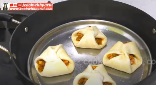 Dominos Zingy Parcel Recipe | Veg Parcel Dominos Recipe | Zingy Parcel ...