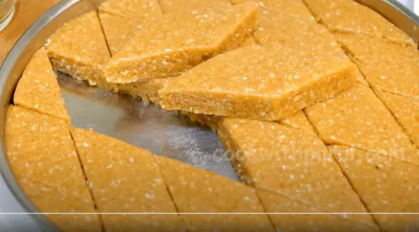 Til Peanut Sukhdi Recipe | How to make Sesame Sukhdi at Home | Til ...