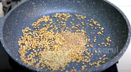 Rajasthani Mirchi Vada Recipe | How to make Mirchi Vada at Home ...