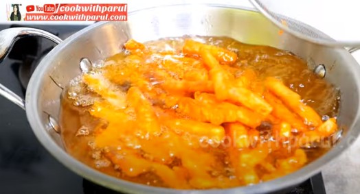 Chilli Potato Recipe | How to make Chilli Potato at Home | Aloo Chilli ...