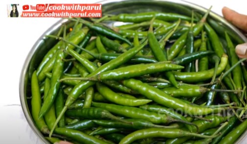 Hari Mirch Ka Achar Recipe | Green Chilli Picke Recipe | Green Chilli ...