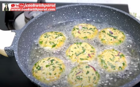 Methi Vada Recipe | How to make Methi Vada at Home | Methi Leaves Vada ...