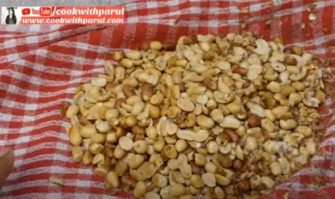 Moongfali ki Chikki Recipe | Moongphali Gud ki Chikki | Peanut chikki ...