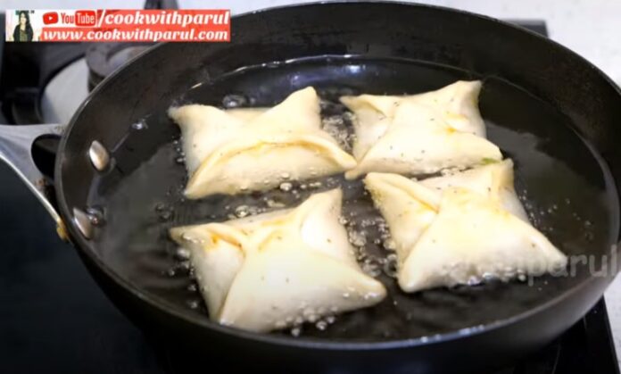 Masala Aloo Puff Patties Recipe | Aloo Puff Recipe | Potato Puff Recipe ...