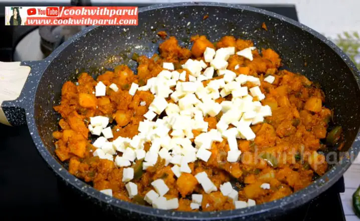 Masala Aloo Puff Patties Recipe | Aloo Puff Recipe | Potato Puff Recipe ...