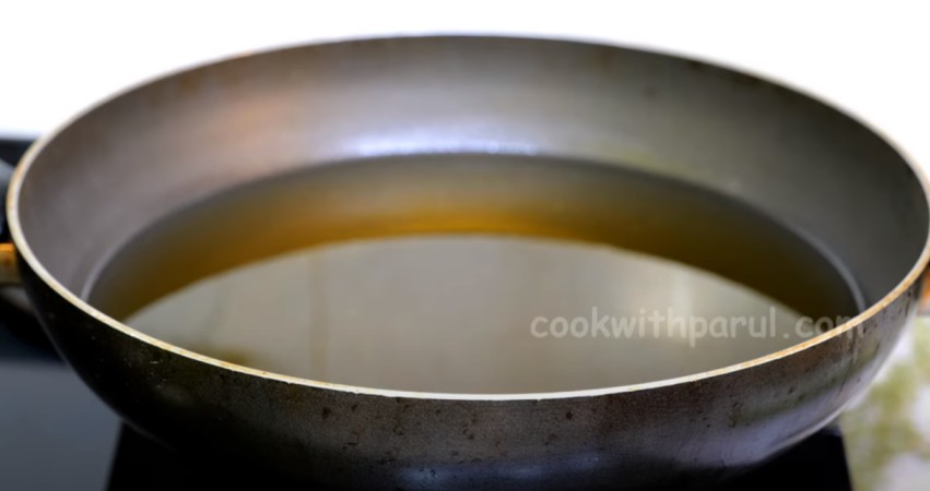 Kanda Bhaji Recipe | Onion Pakora Recipe | Pyaz Ke Pakore Recipe - Cook ...