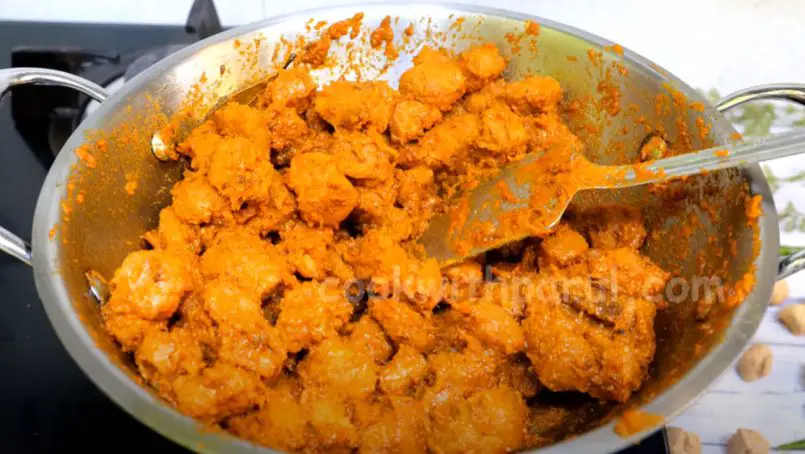 Soyabean Ki Sabji Recipe | Soya Vadi Sabji Recipe | Soya Chunks Recipe ...