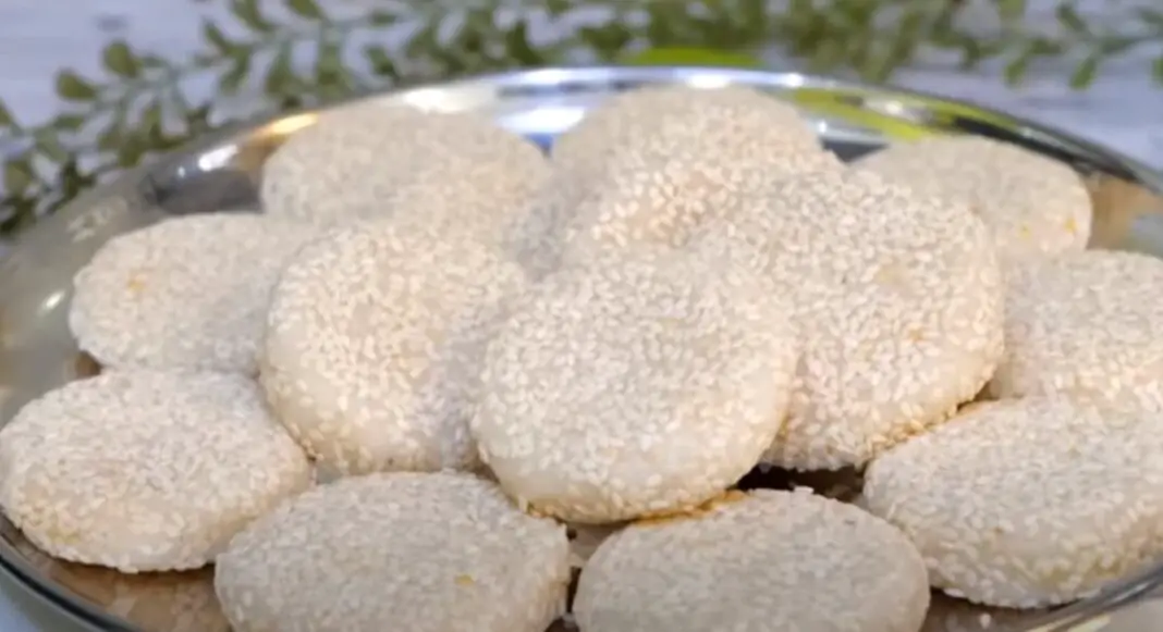 Traditional Anarsa Recipe | How to make Anarsa at Home | Anarsa Sweet ...